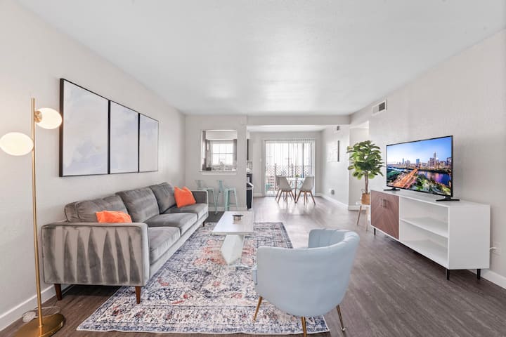 Spacious King Bed 2br Suite, 5 Min To Dt W/ Pool - Austin, TX