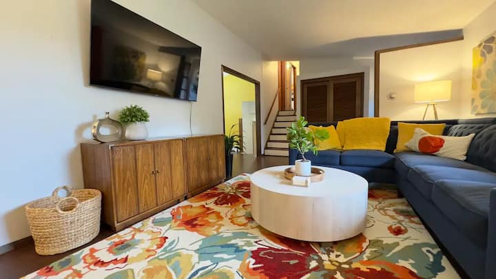 Olympia Oasis: 5br 10+ Guests - Olympia, WA