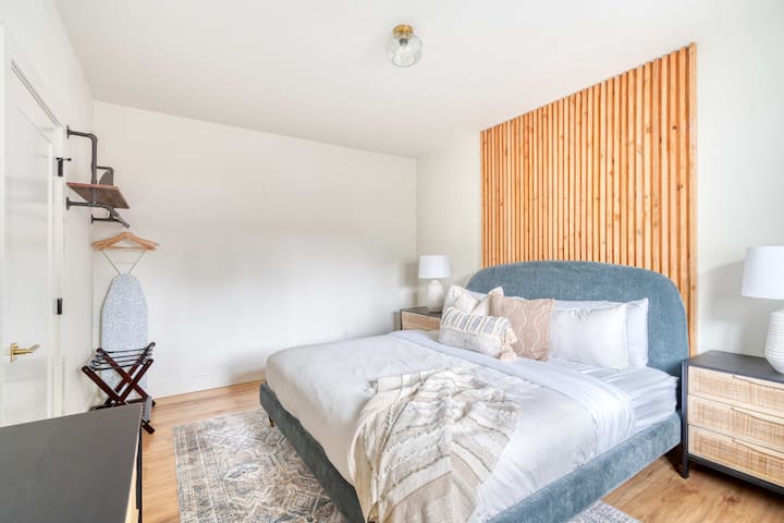 Historic Brooklyn | Bike Trails + Craft Beer - Portland, OR