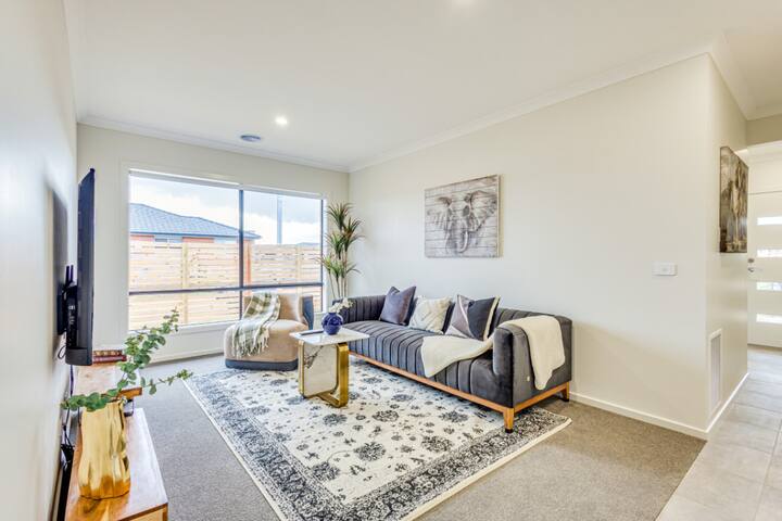 Stayau Tranquil 4-bedroom Escape Wyndham Vale - リトル・リバー