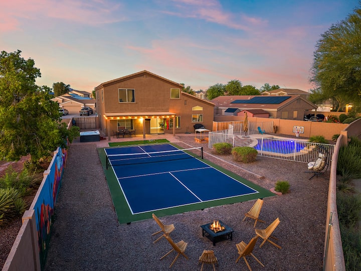 Mirage Peak Manor | Pickleball, Pool, Spa, Games - Casa Grande, AZ