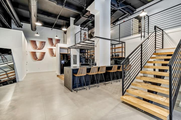 Historic District Loft! Garage Parking! Sleeps 13 - Philadelphie, PA