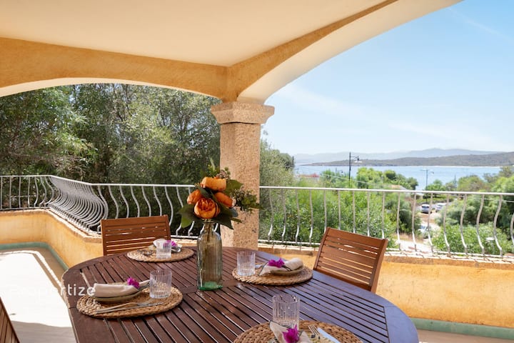 Villa Azzurra By Propertize - à Quelques Pas De La - Olbia