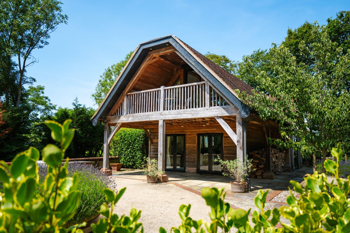 The Boat House - Cottages for Rent in West Itchenor, England, United ...