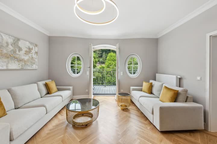 Residenz Hugo - Penthouse Apartment - Bad Schandau