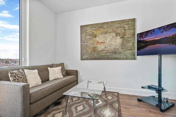 Vibrant White Plains Studio Nr Rooftop Bars - White Plains, NY