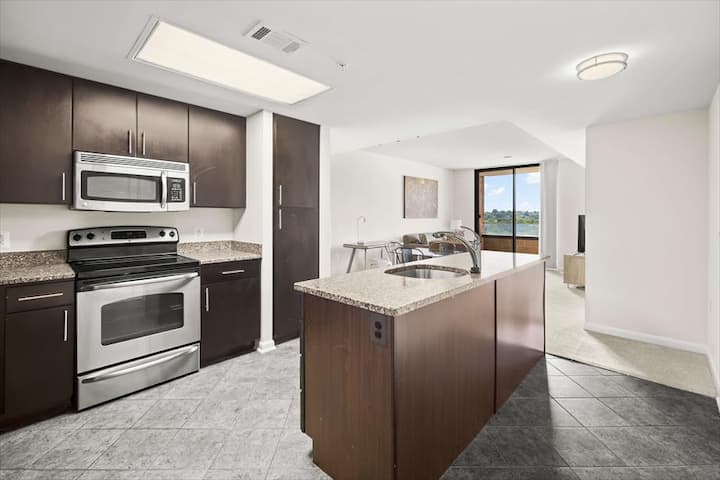 National Landing 1 Br | Pentagon City | Gym + Pool - Arlington, VA