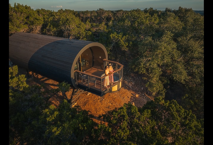 Spyglass Serenity Suite: Views, Hot Tub, Pool! - Wimberley, TX