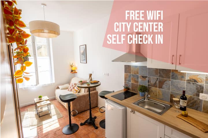 L'authentique Studio - Centre-ville - Rochefort, France