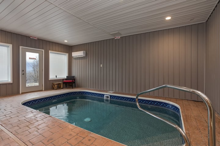 Gatlinburg Cabin A View To Remember W/indoor Pool - Gatlinburg, TN