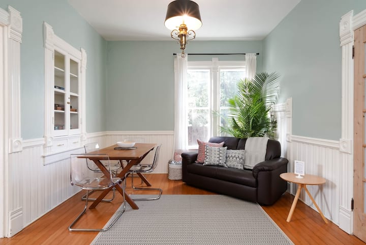 #Stayinmydistrict Sunnyside Vintage Charmer - Hillsdale - Portland