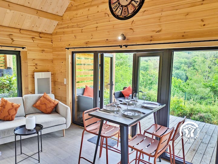 Gîte Saint-berthevin, 3 Pièces, 4 Pers. - Laval, France