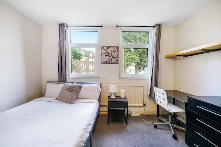 Charming Double Room | Maida Hill - London, UK