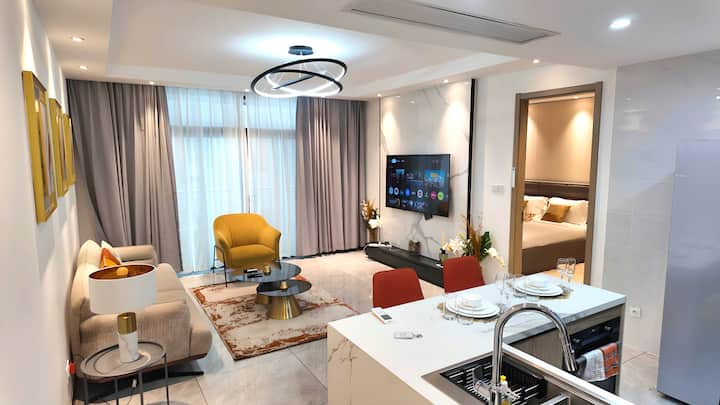Superbe Appartement Avec Piscine Sur Le Toit - Kinshasa