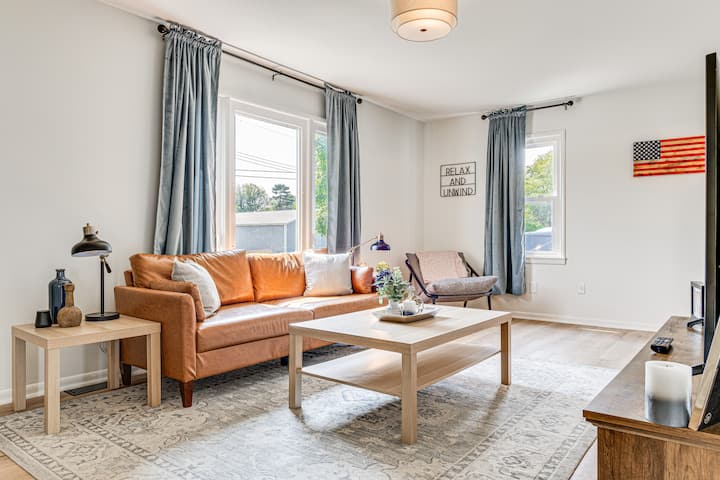 Peaceful Robinson Home W/ Yard, Near Golf Courses! - Annapolis, IL