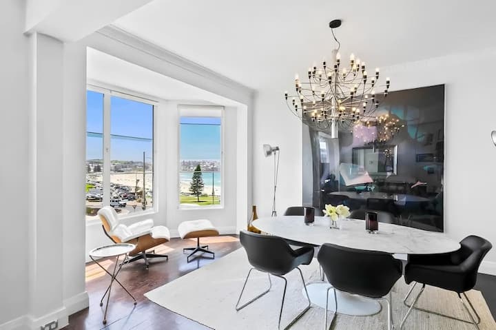Chic Bondi Beach Escape - Direct Beach Views - New - Bondi Beach