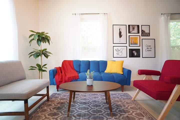 Downtown Home For 6 - Private Patio - San Antonio, TX