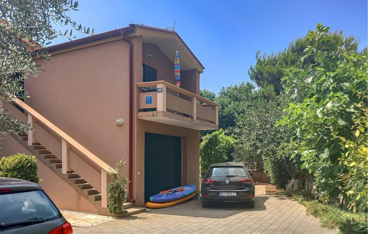 1 Bedroom Lovely Apartment In Nin - Zaton