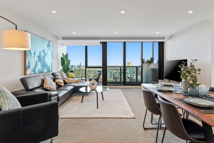 Resort-style 3bed2bath Executive Southbank Pad - Kensington