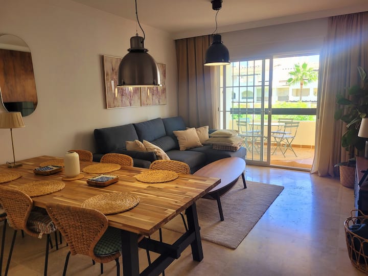 Two Bedroom Apartment - Secret View Duquesa - Manilva