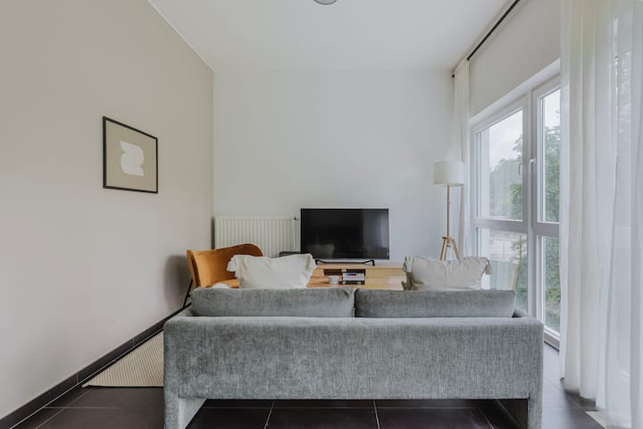Blueground | Eich, Balcony, W/d & Elevator - Luxembourg