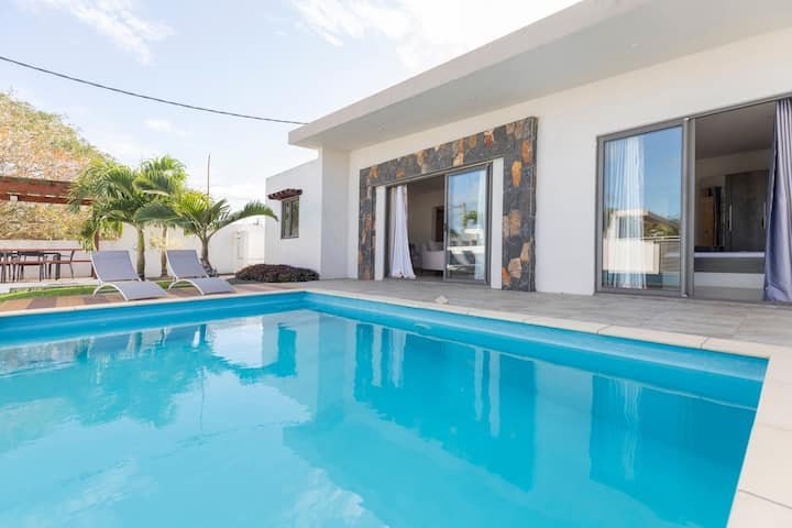 Villa Senja: Absolute Relaxation In Grand-baie - Mauritius