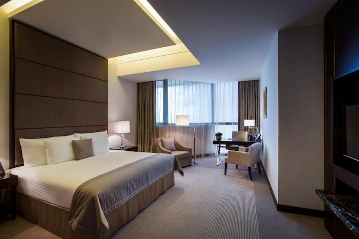 Studio Near Stop And Pick Hypermarket - Abu Dhabi