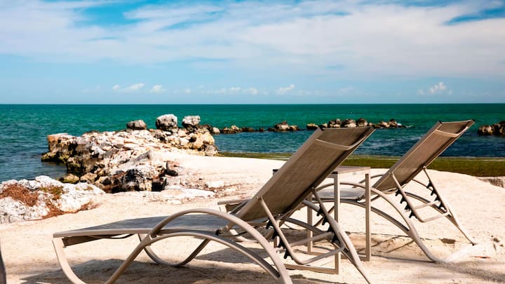 2 Relaxing Units | Pools | Near Sumbrero Beach - Marathon, FL