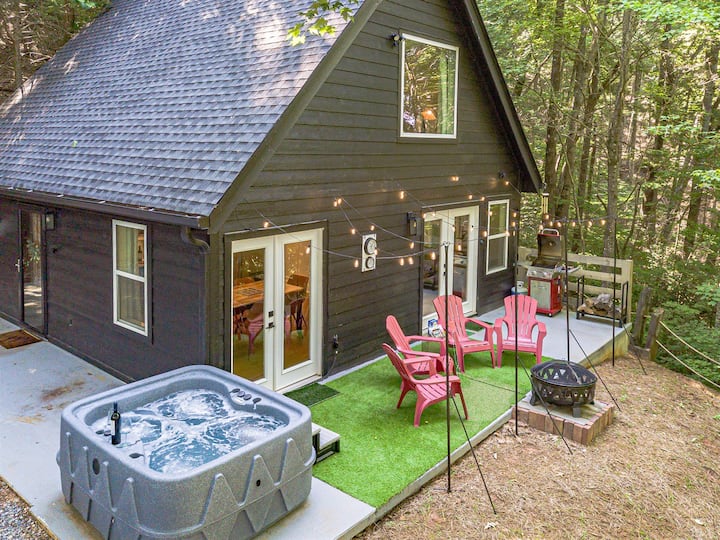 Ridgeview Retreat Secluded Seasonal Mtn View Oasis - Clarkesville, GA