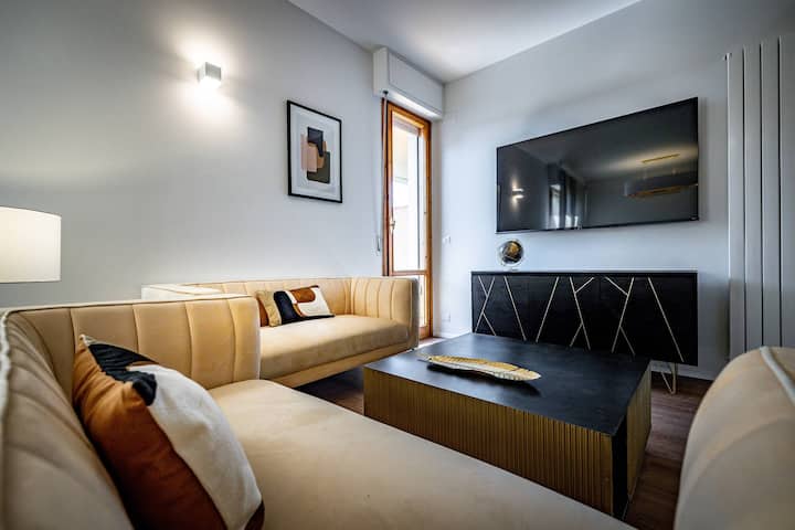 Yid Morgagni Charme Apartment - Florence