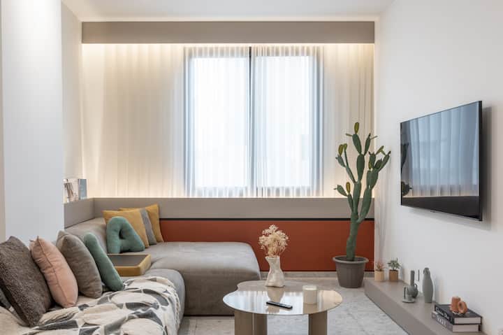 Cactus 1-br / Gemmayze - Beirut