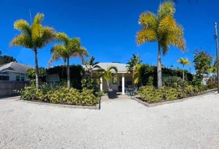 Somerset Beach Compound - Clearwater Beach