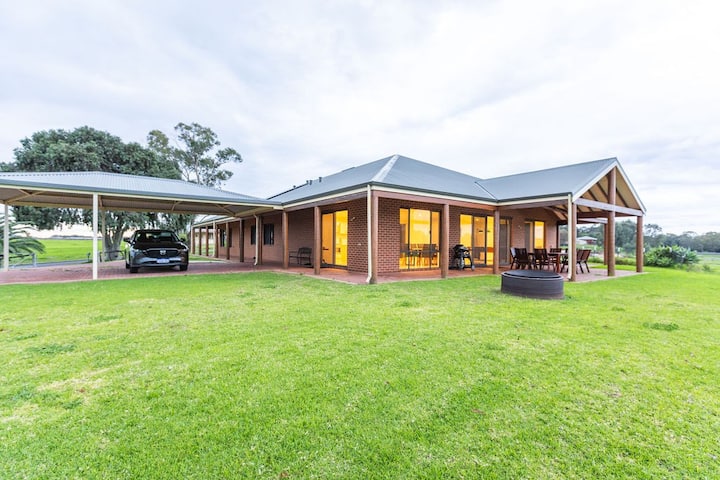 Picturesque 4br Remote Getaway - Beautiful Views! - Greenmount