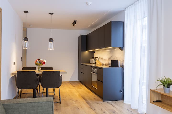 Apartment # 3 With 1 Bedroom And Balcony - Fiss