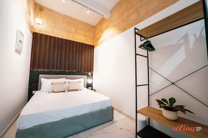 A Stylish Holiday Home In Malta's Capital Valletta - La Valette