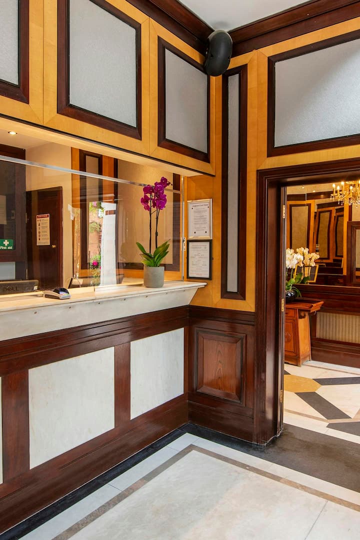 Homely Twin Near Oxford Circus - Londra