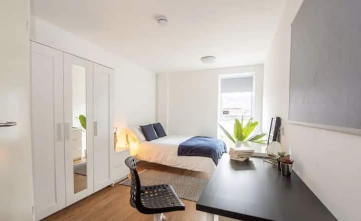 Central Liverpool En-suites – Cosy & Affordable - Liverpool