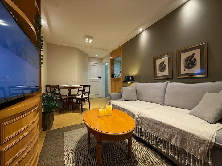 Flat In Moema: Metrô, Wifi E Valet - 126 - Moema