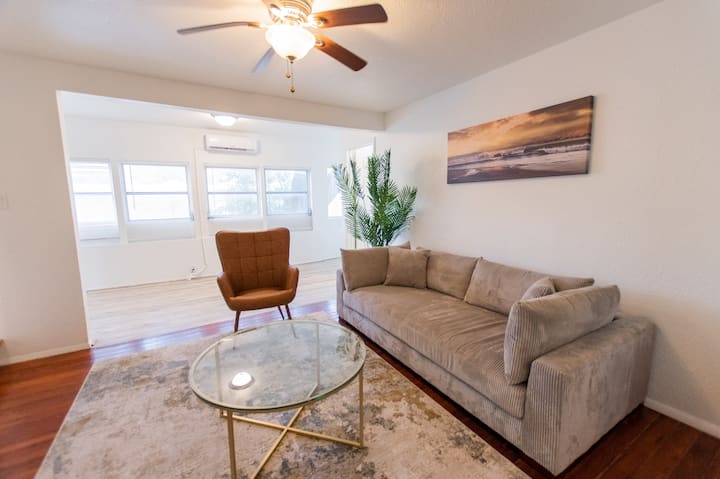 Room For Rent | The Cameron St Pete #1 - St. Petersburg, FL