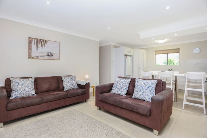 Coastal Calm On Cooloon - Hawks Nest