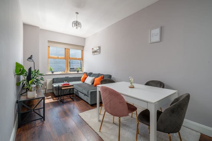 Centrl Watford 2 Bedrm Apt -Sleeps 6  Free Parking - Watford