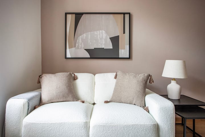 Blueground | Vršovice, Furnished & Equipped - Praga