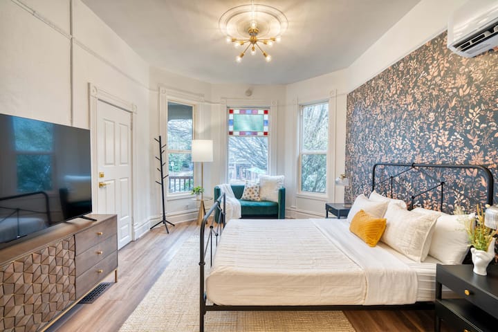 Queen Anne Studio | Central Se • Walk To Food - Portland, OR