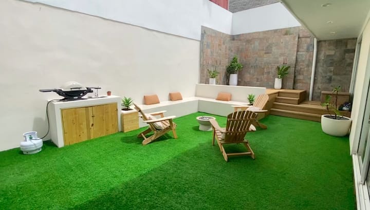 Spacious 5br In Escazu W/jacuzzi, Sauna & Fire Pit - San José