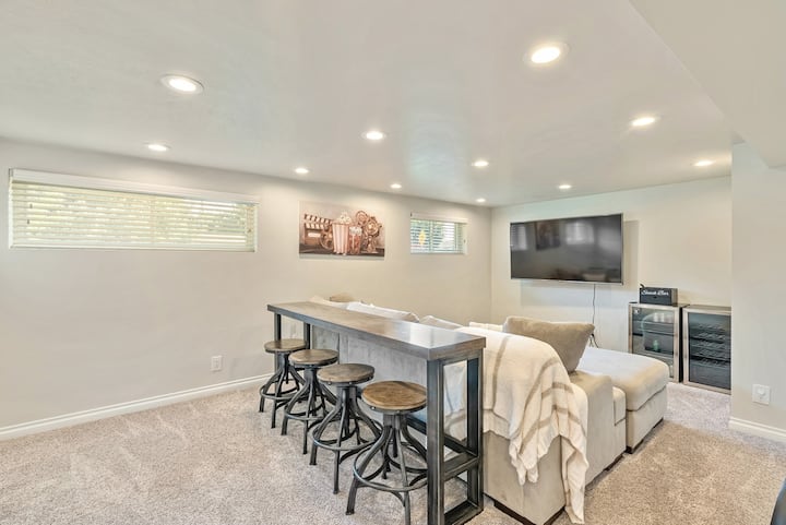 Mountain Haven Hideaway | Theatre Room | Traeger - Sandy, UT