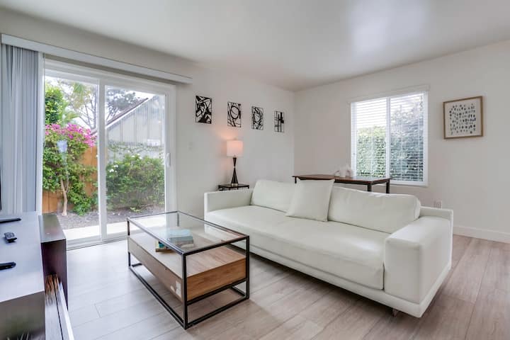 A/c, 3 Blocks To Beach, Dogs, Shopping, Dining - San Diego