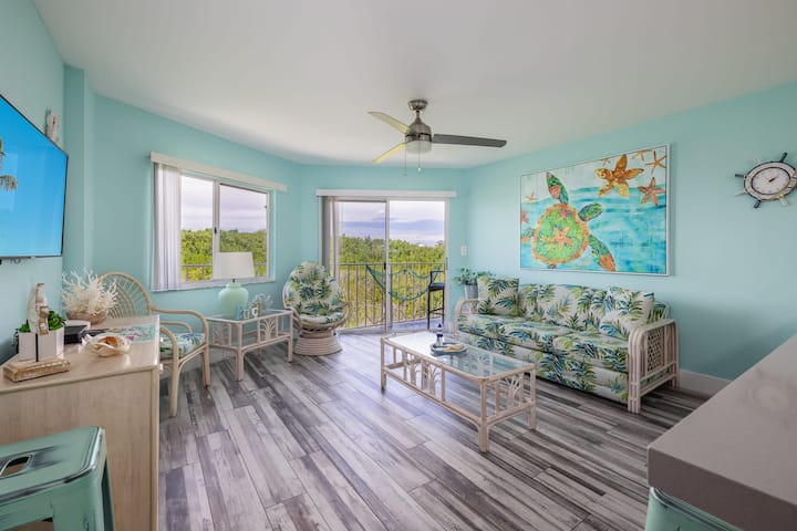 Paradise Palms 2 Bedroom Condo Ocean Pointe 1206 - Tavernier, FL