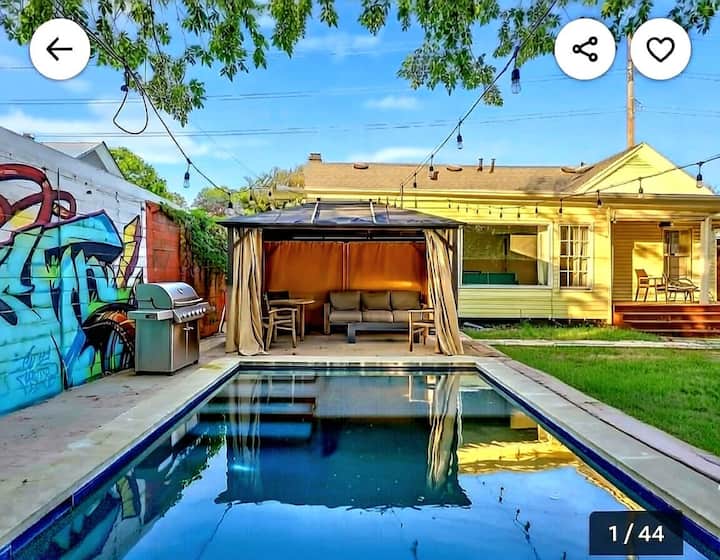 Austin Vibes | Pool | Relax & Unwind - Austin, TX