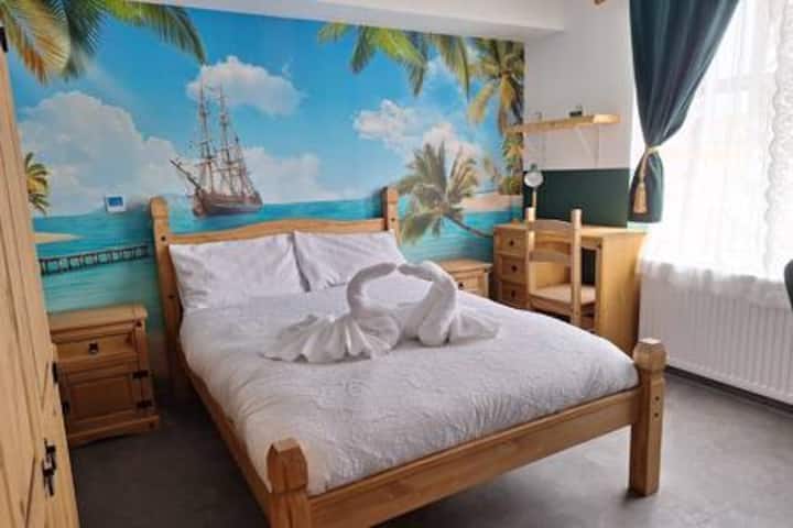 Sunny Adventure At Sunny Waves - 北安普頓