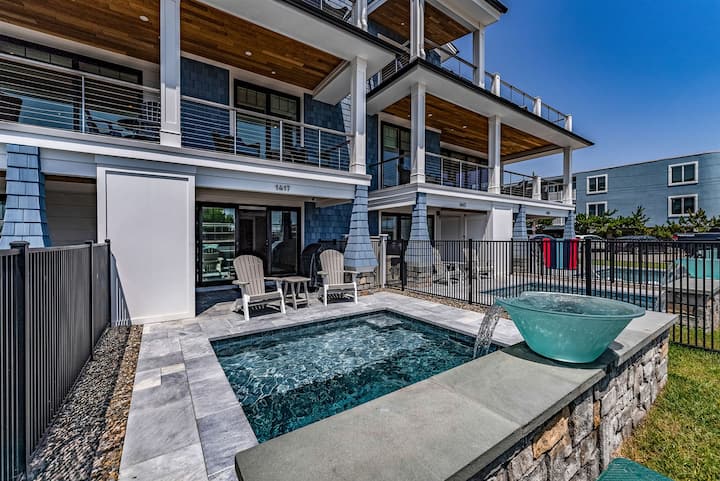 Ultra Luxury Beachfront On Boards, Pool & Elevator - Jersey Shore, NJ